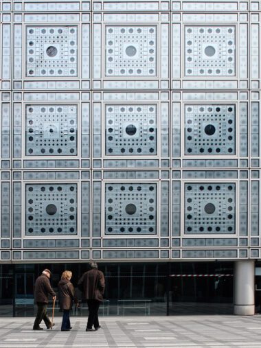 Case Studies about Dynamic Façades | illustrarch
