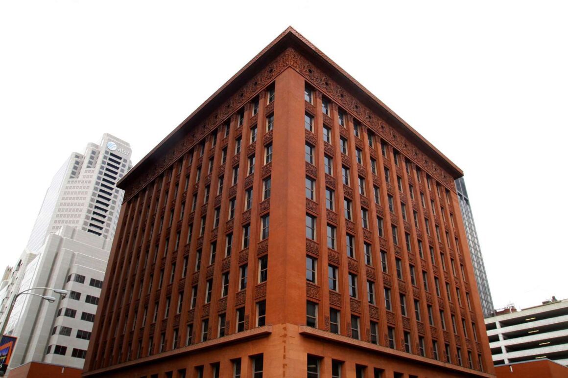 Balance in Architecture: From the Parthenon to Modern Design | illustrarch