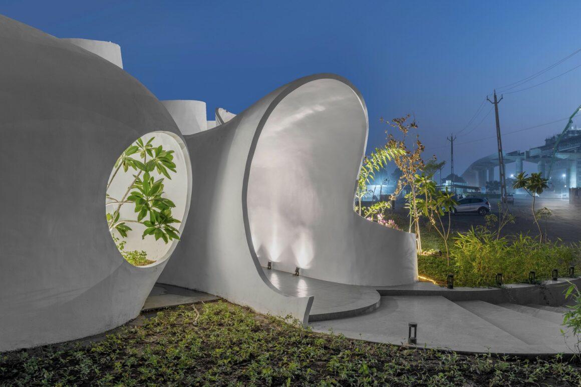 Flow and Fusion: The Organic Architecture of Pravaah | illustrarch