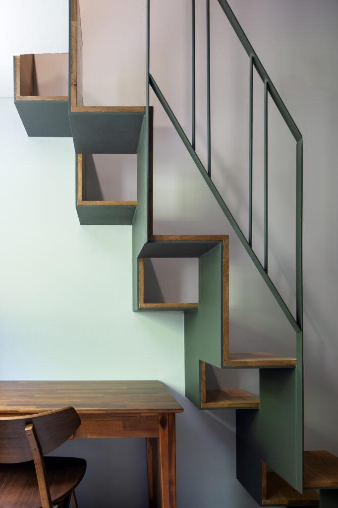 Labyrinthos Living: Crafting Complexity in Modern Architecture ...