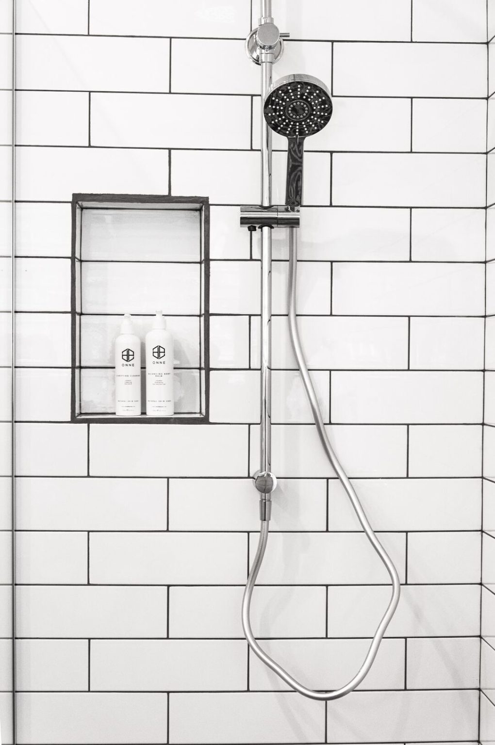 Shower Tray Sizes Guide: Dimensions, Widths & Measurements | illustrarch