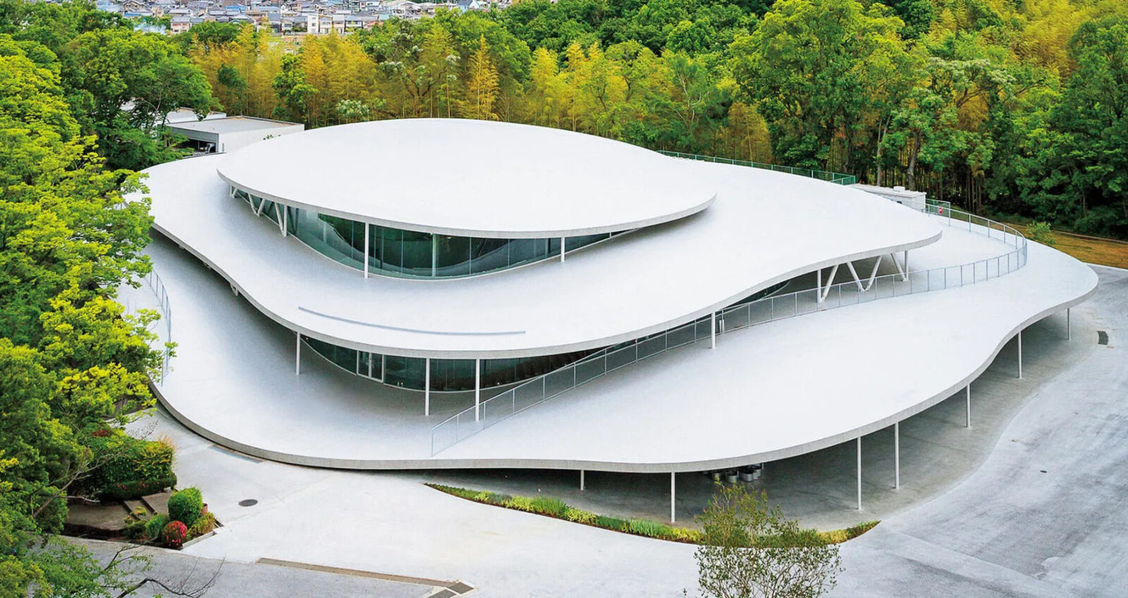 Famous Female Architects Who Shaped the World with Visionary Designs ...