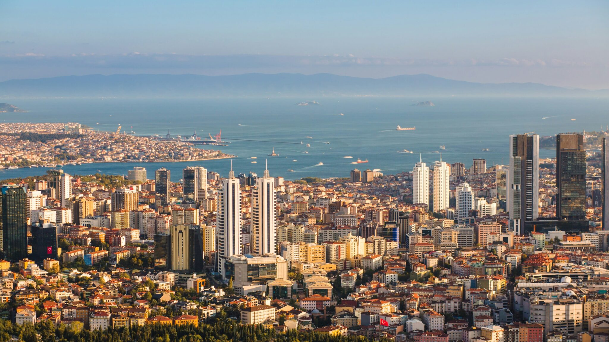 Explore the Top 5 Cities with Distinct Architecture that Define Urban ...