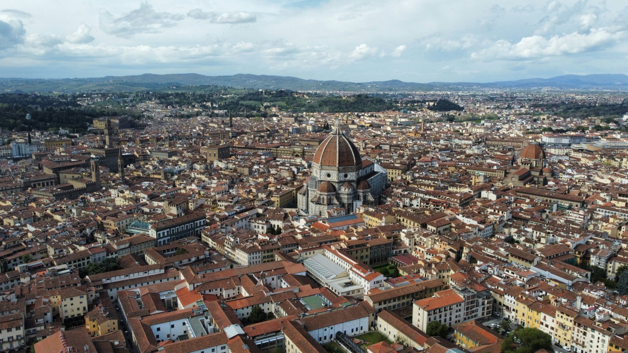 Explore the Top 5 Cities with Distinct Architecture that Define Urban ...