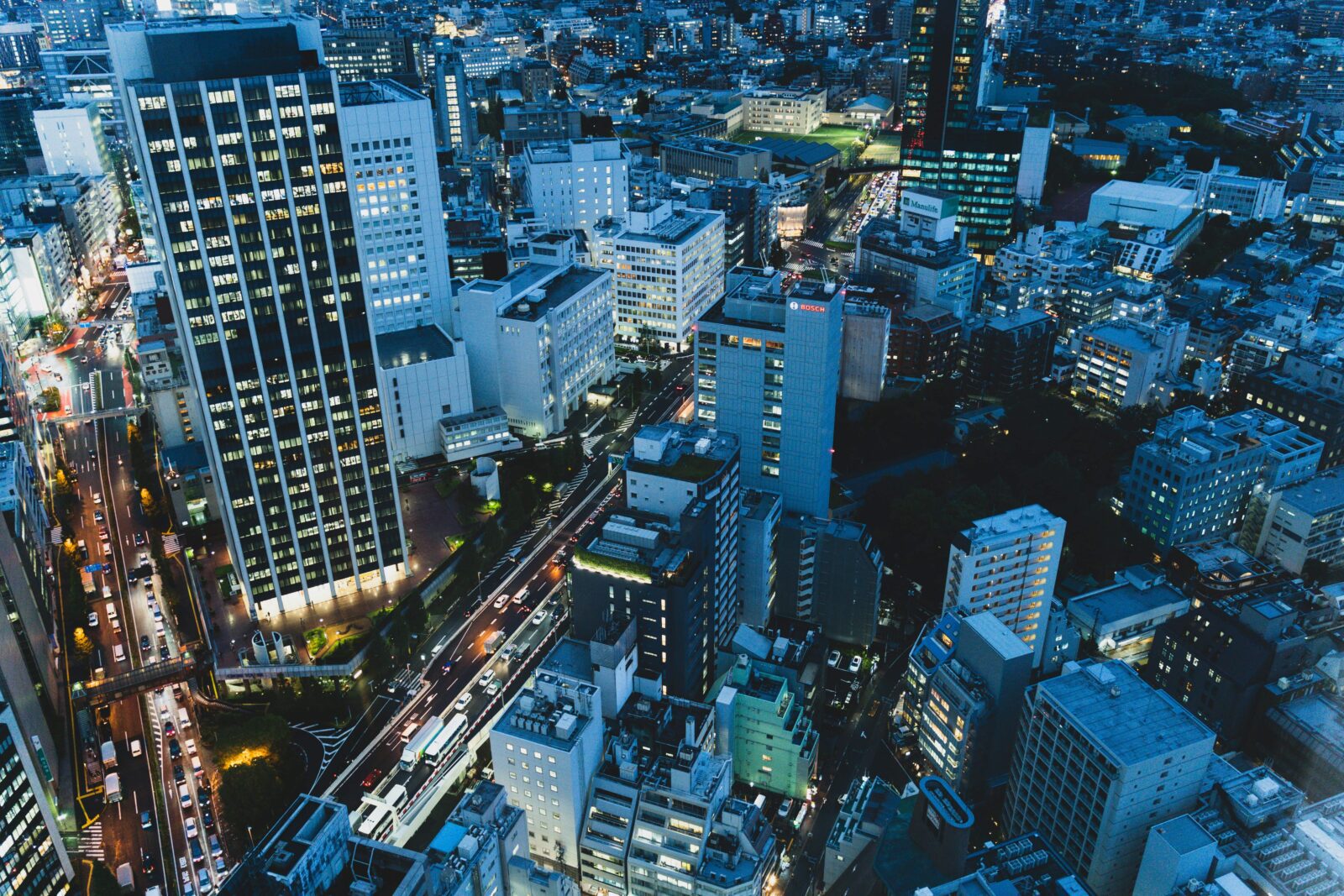 Explore the Top 5 Cities with Distinct Architecture that Define Urban ...