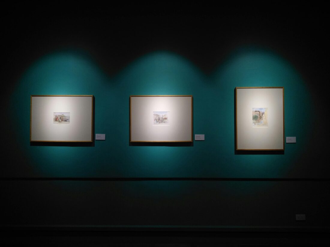How I Turned a Spare Room Into an Art Gallery | illustrarch