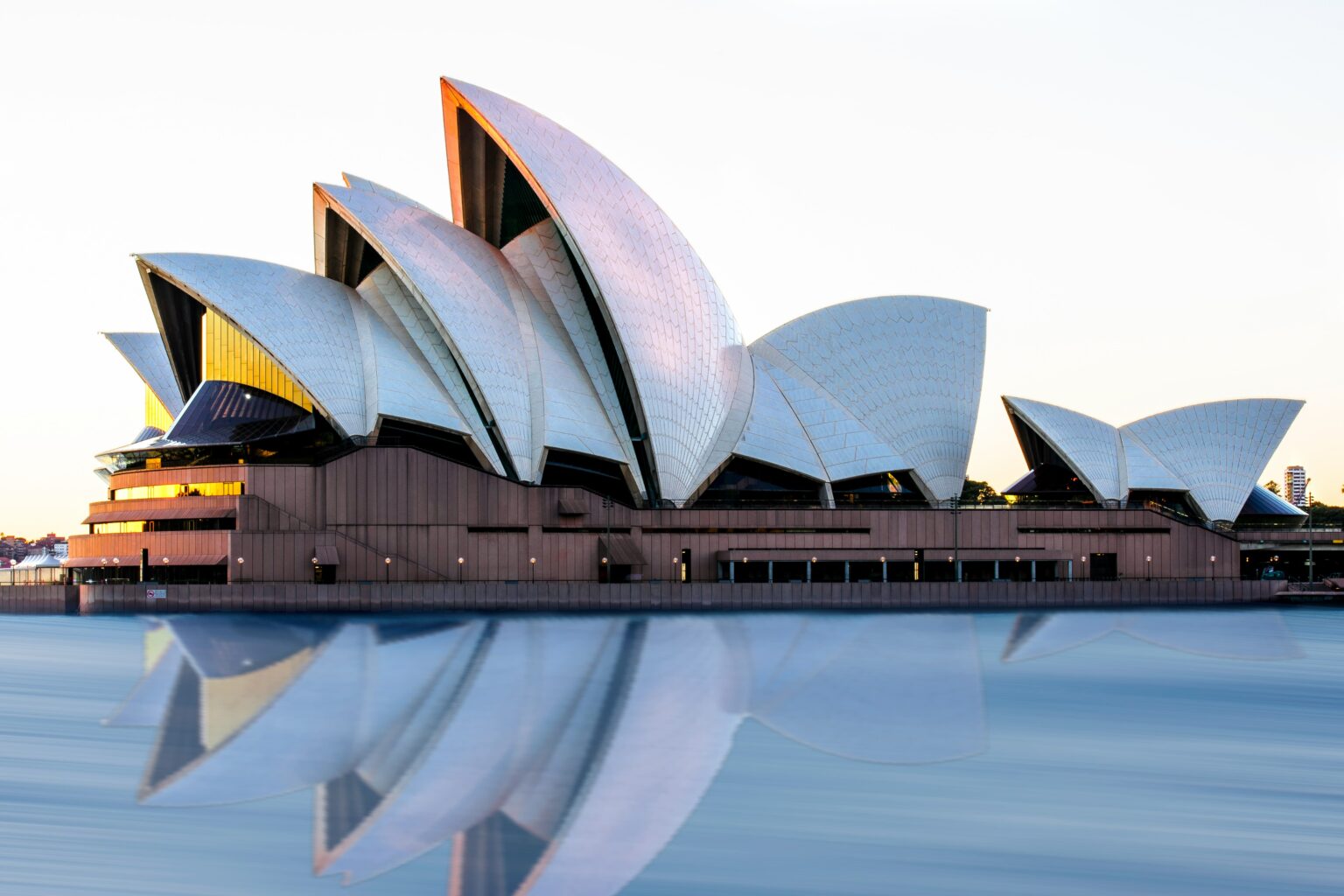 Discovering the Intersection of Architecture and Art: Where Creativity ...
