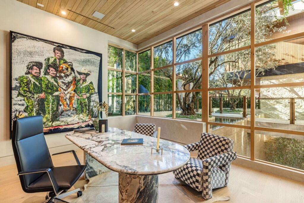 Beverly Crest by Whipple Russell Architects | illustrarch