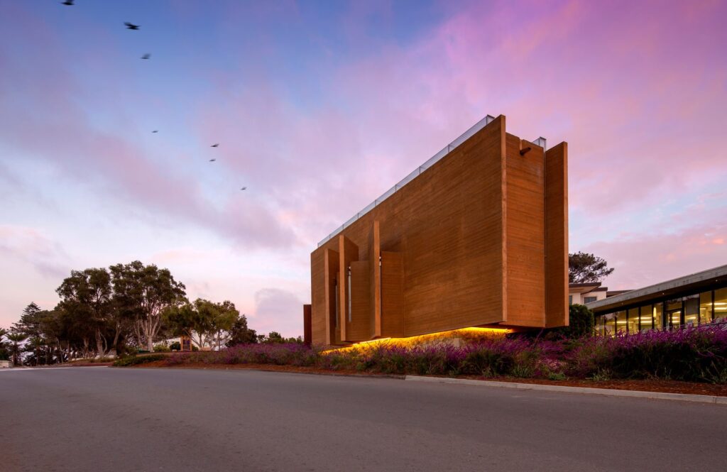 Coastal chapel design | illustrarch