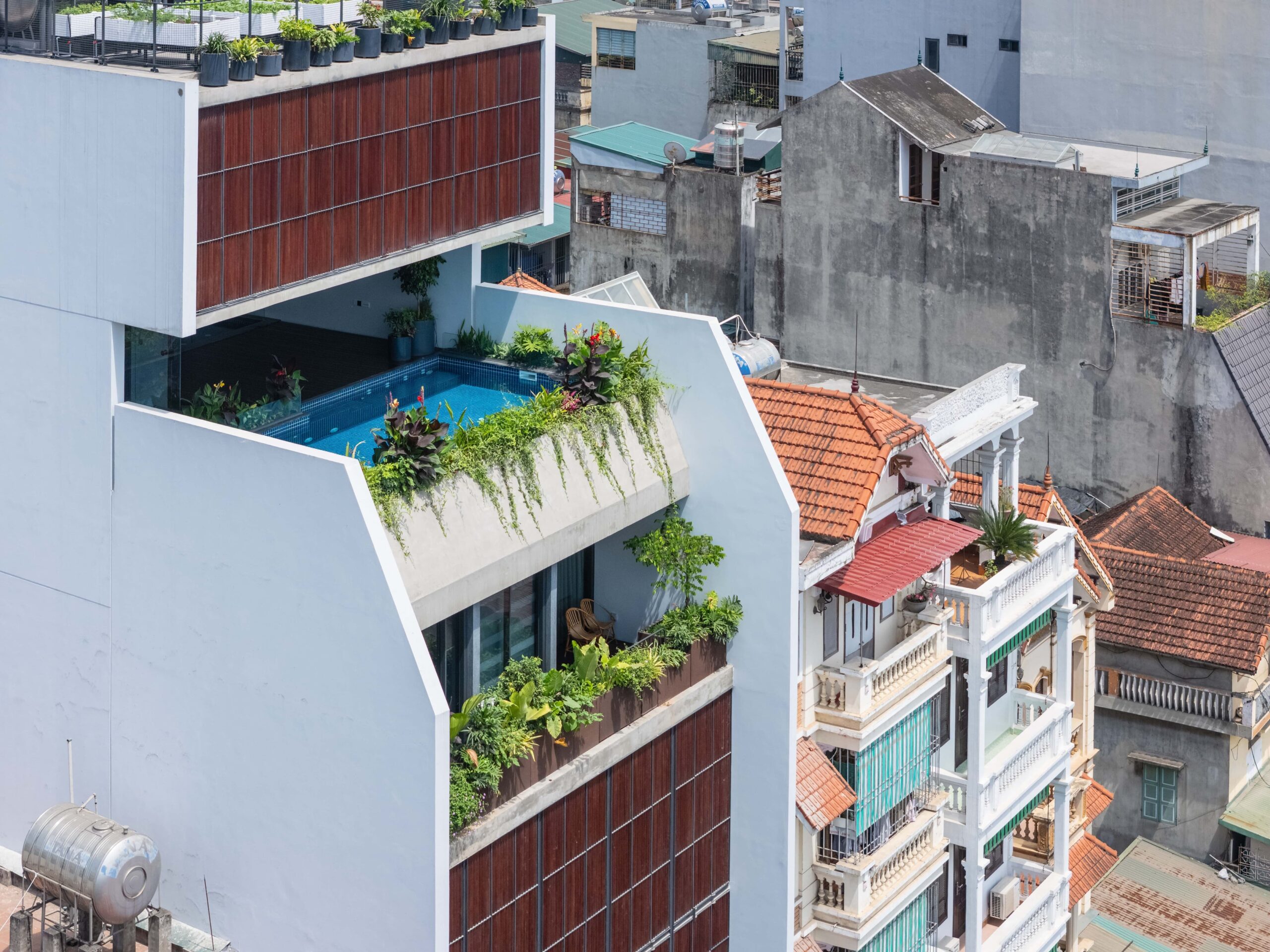 Emotional Architecture: Can Buildings Make Us Feel? | illustrarch