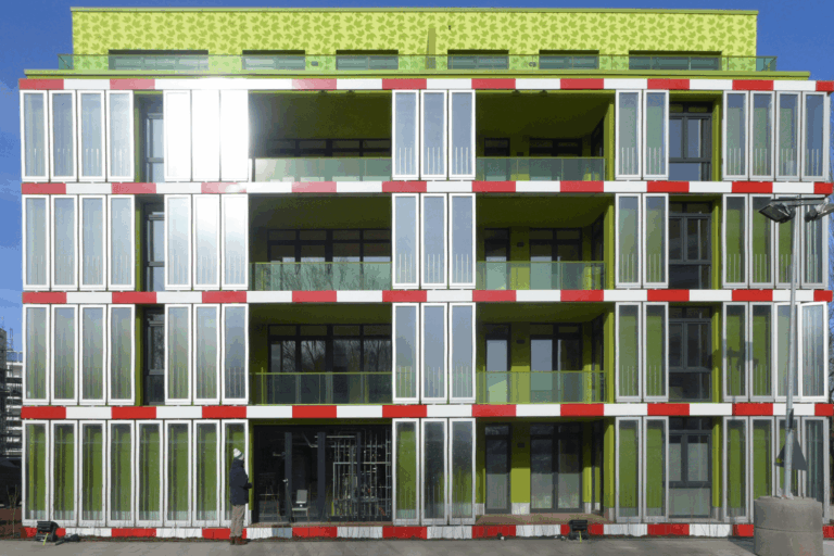 8 Trends in Dynamic Facade Design You Need to Know | illustrarch