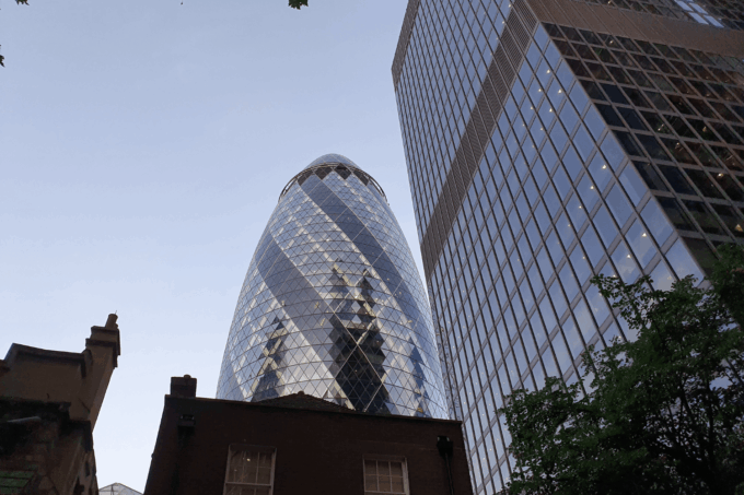 5 Must-Visit Structures by Norman Foster | illustrarch