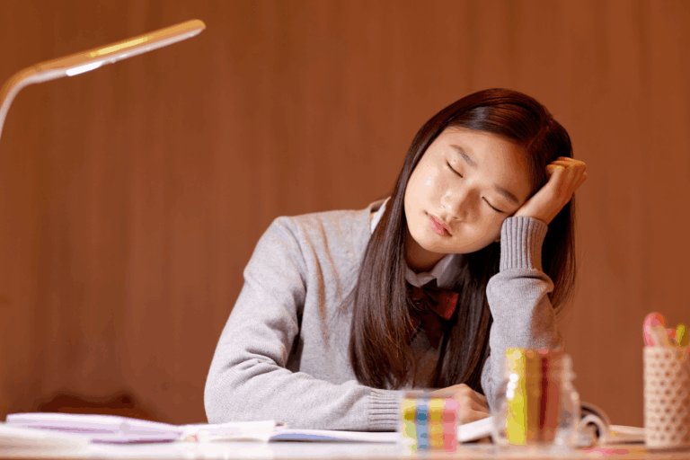10 Healthy Habits for Surviving Long Studio Hours | illustrarch