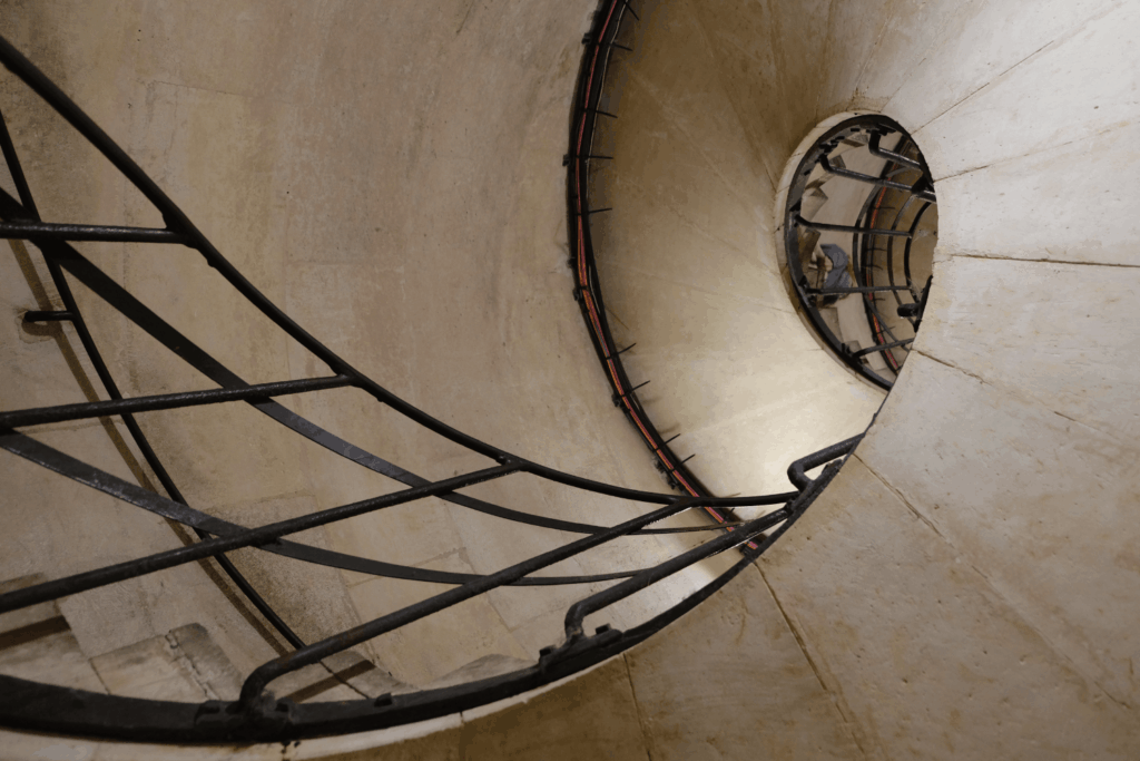 7 Ways the Golden Ratio Enhances Architectural Aesthetics | illustrarch