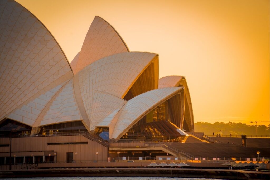 Sydney Opera House Architecture: Utzon's Iconic Design Guide | illustrarch