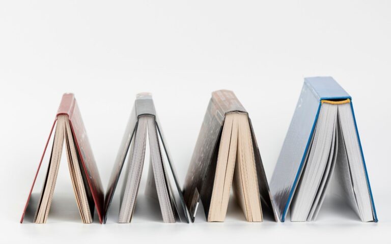 Must-Read Architecture Books for Students in 2026 | illustrarch