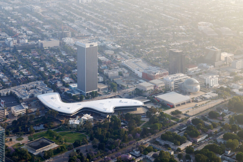 Creating Inviting Public Spaces: Architectural Insights for Community ...