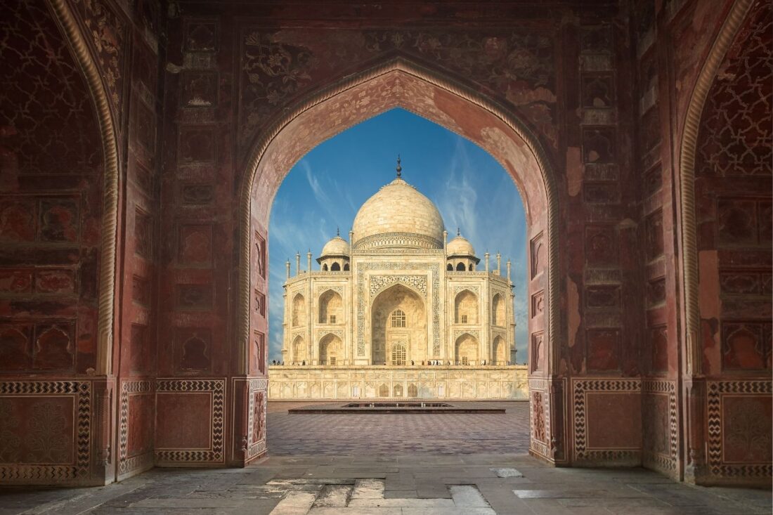 Taj Mahal: The Eternal Masterpiece of Mughal Architecture | illustrarch