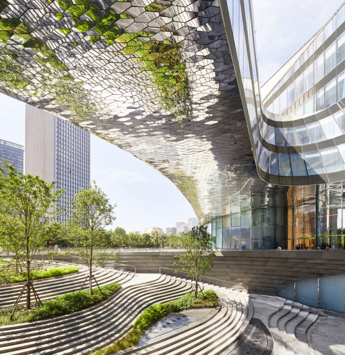 Ben Van Berkel Architecture: Career, Style and Key Projects | illustrarch