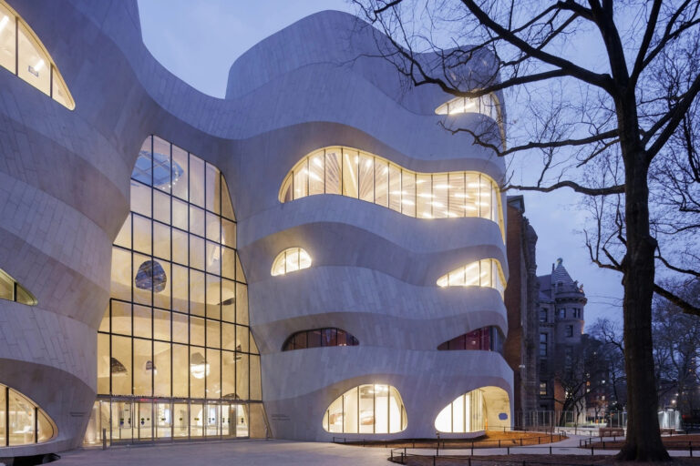 Famous Women Architects Who Changed Architectural History | illustrarch